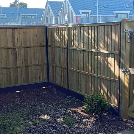 Knight Fencing | Garden Fencing | Fencing Supplies and Contractor